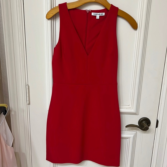 Elizabeth and James | Dresses | Hpnwot Elizabeth And James Sleeveless ...
